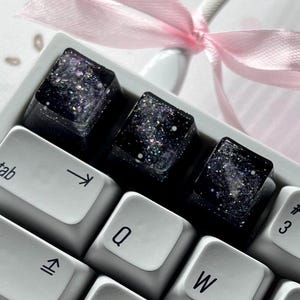 Galaxy Outer Space Keycap • OEM R4 Profile Esc, F-key, Number Key ...