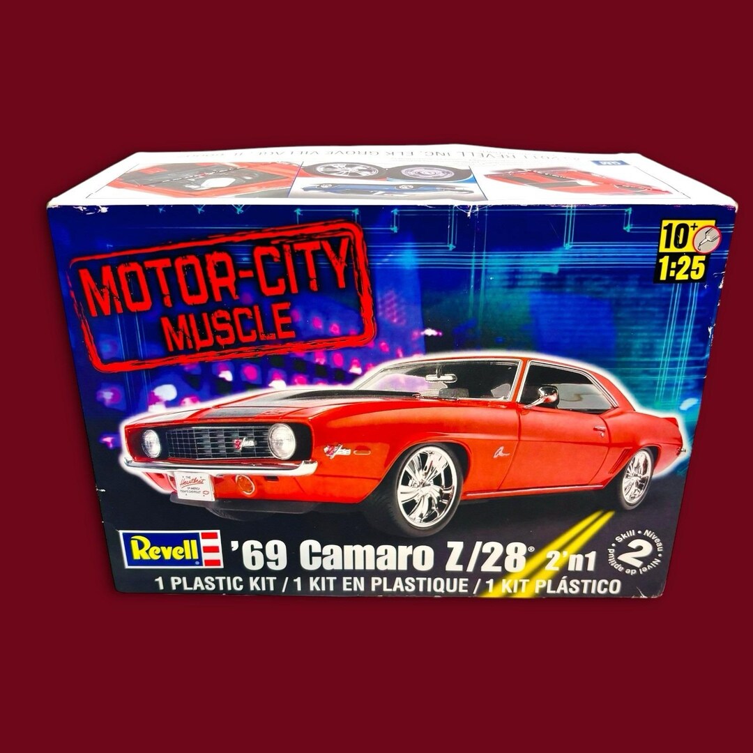 Revell 1969 Camaro Z/28 Motor City Muscle Car Model Kit. NEW! Open Box ...
