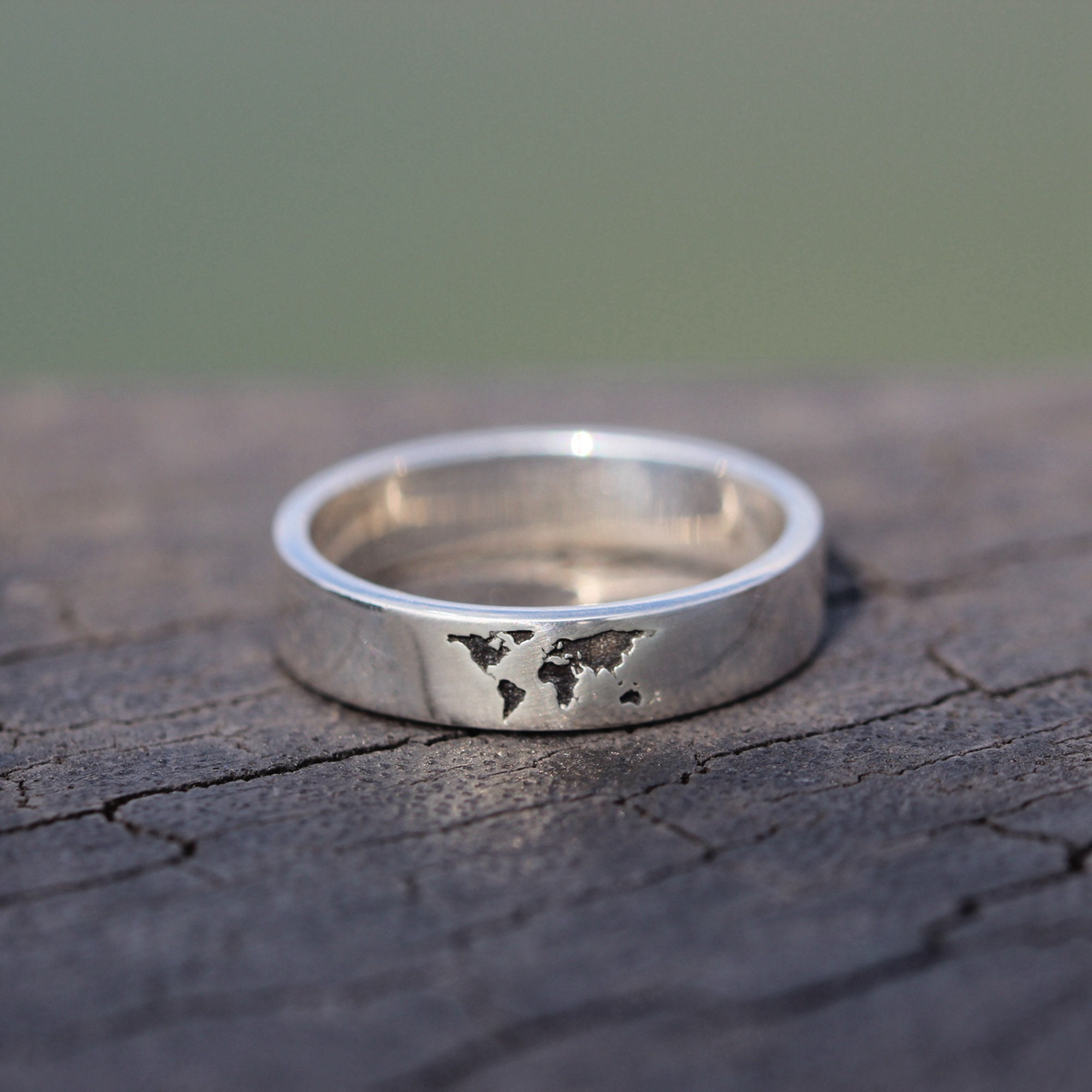 Sterling Silver World Map Ring: Dainty Travel Jewelry - Etsy