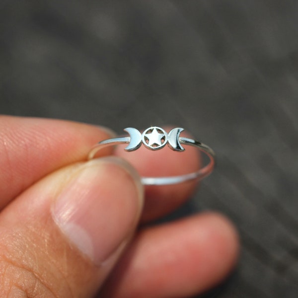 Moon Goddess Ring - Etsy
