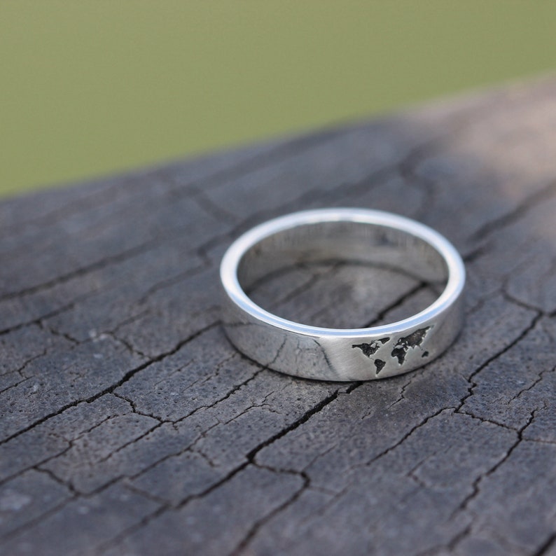 Sterling Silver World Map Ring: Dainty Travel Jewelry - Etsy
