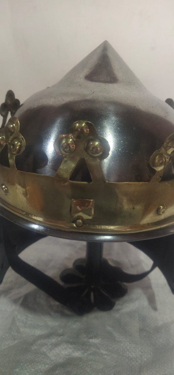 King Richard Crown Helmet Medieval Monarch Knight King Richard ...