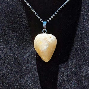 Handmade Natural Stone Necklace, Crackle Quartz Crystal Pendant ...