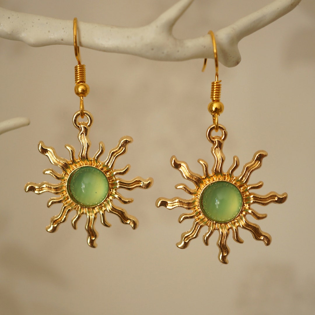 Green Sun Earrings, Unusual Cool Gold and Light Green Acrylic Sun Drop ...