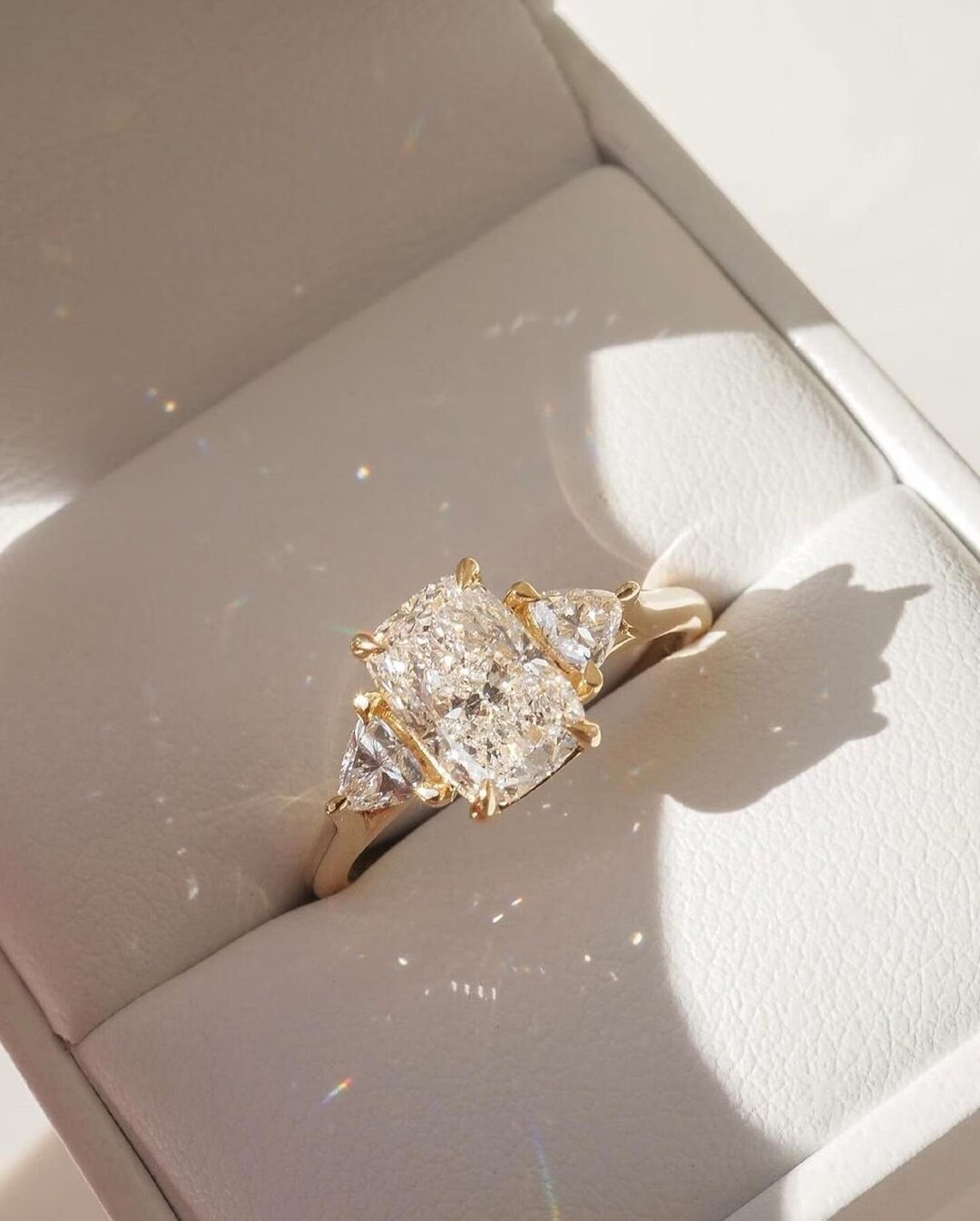 Art Deco 2 CT Iced Out Cushion Cut Moissanite Trilogy,trilliant Cut ...