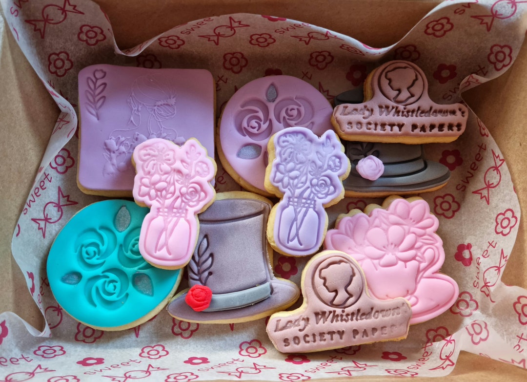 Bridgerton Fondant Cookies - Etsy