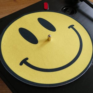 dj smiley face
