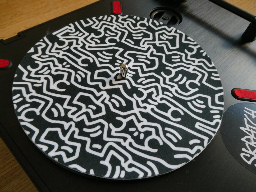 Keith Haring Sans Titre 7" Slipmat- Felt DJ Turntable Slip Mat Record ...