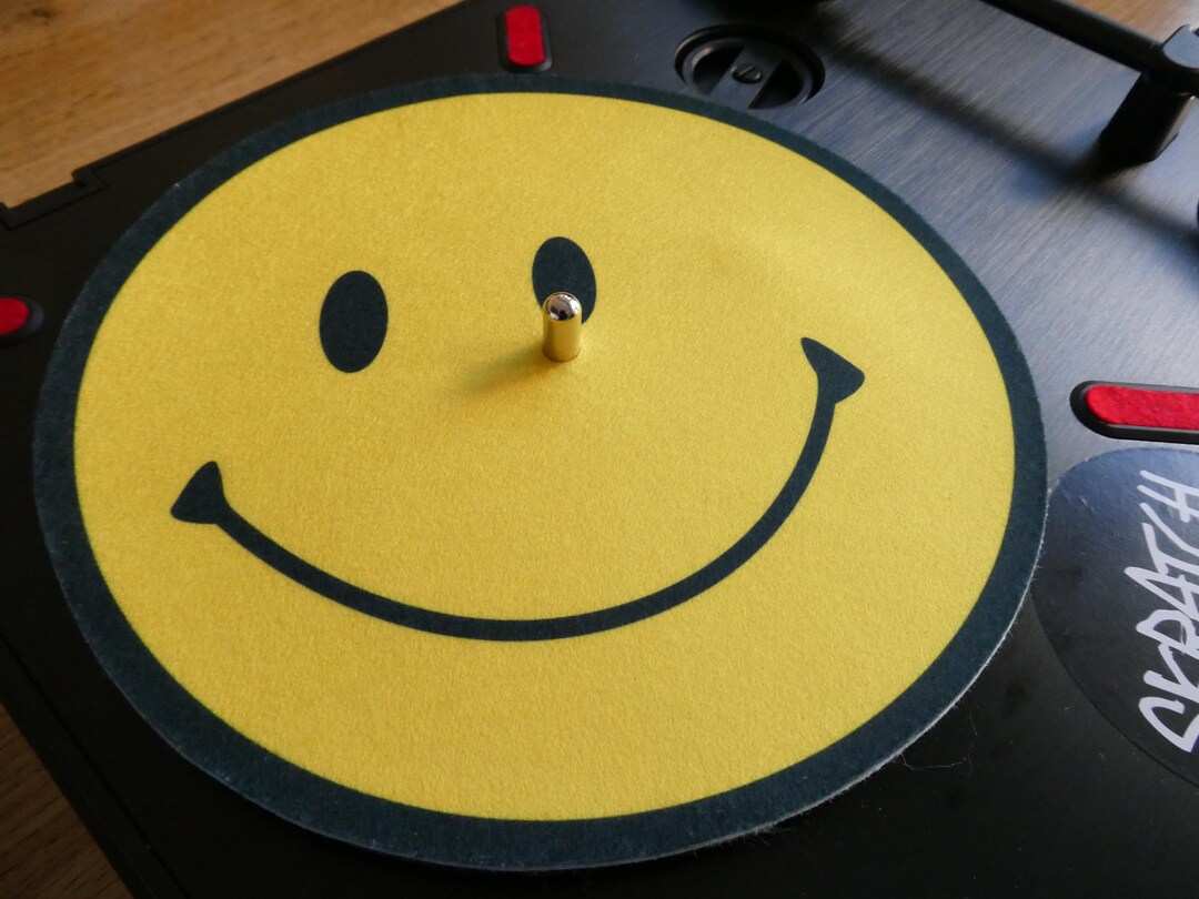 Smiley Smirking Acid Rave Face 7" Slipmat- Felt DJ Turntable Slip Mat ...