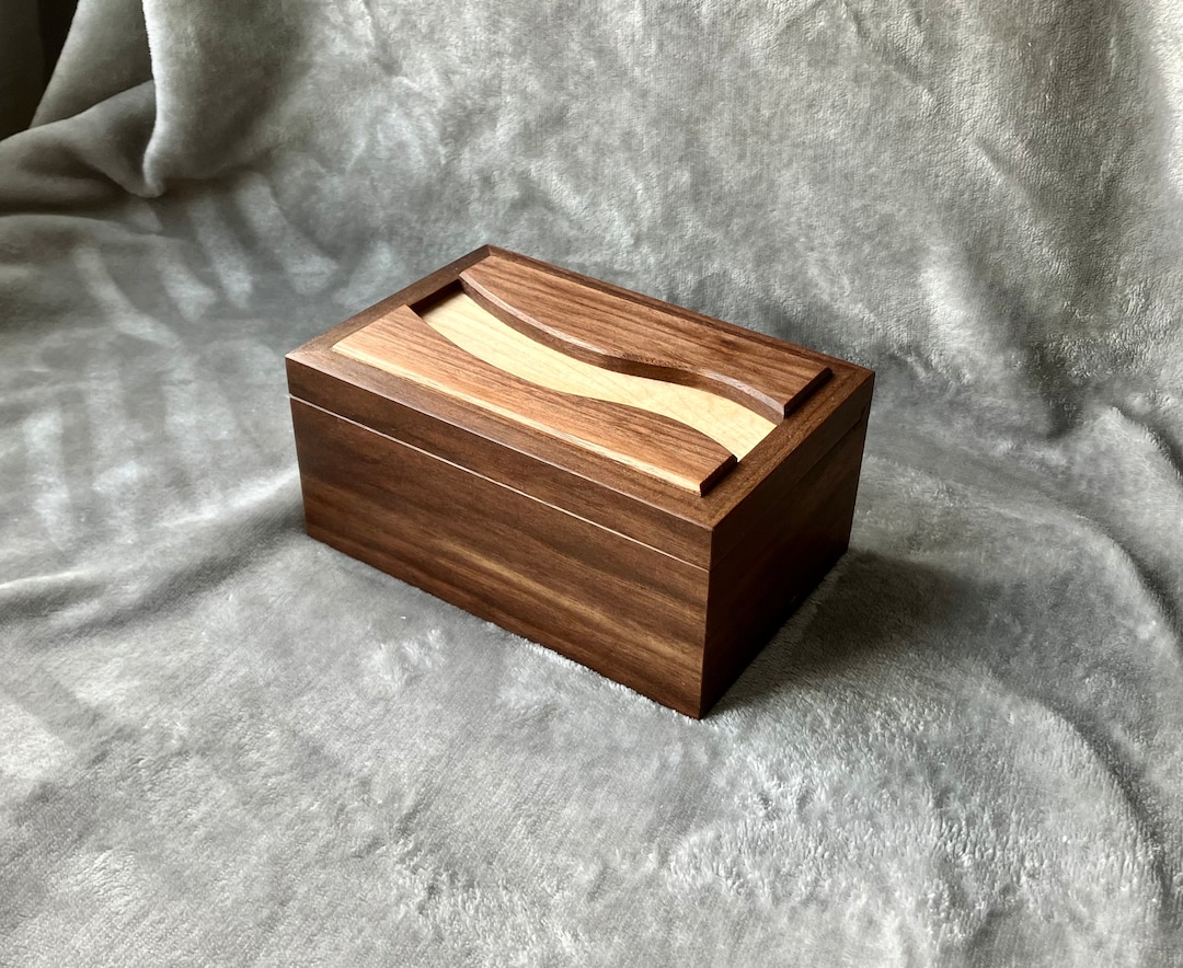 Walnut Box, Handmade Keepsake Box, Custom Engraved Wood Box, Walnut ...