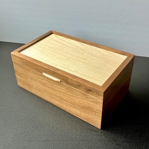 Men's Valet Box, Engraved Keepsake, Wood Box, Gift for Mom, Gift for ...