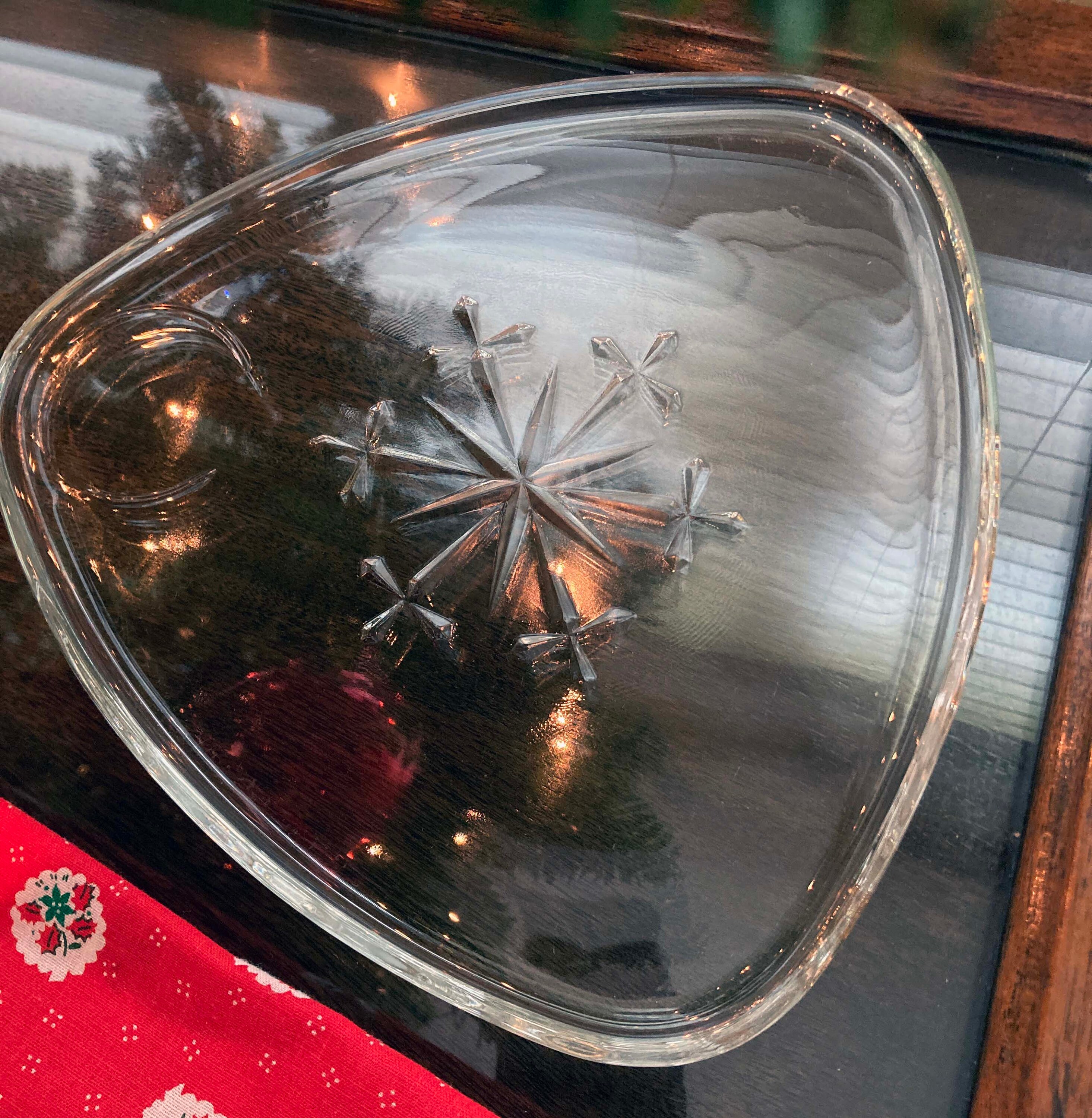 8 1960s Snowflake Snack/party Trays rounded Triangle - Etsy