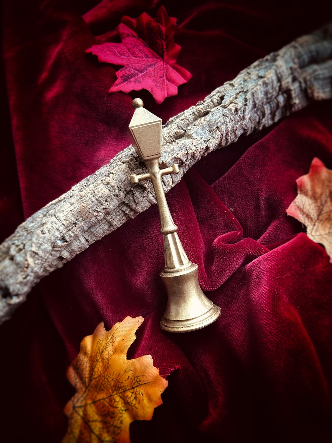 Susan Pevensie's/narnia Lantern From the Chronicles of Narnia vojage of ...