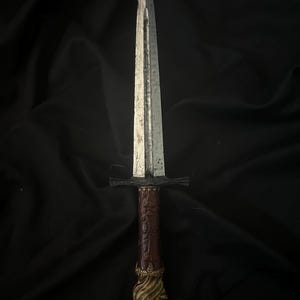 Lucy Pevensie's Dagger/knife From the Chronicles of Narnia 3D Printed ...