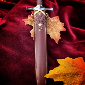 Lucy Pevensie's Dagger/knife From the Chronicles of Narnia 3D Printed ...