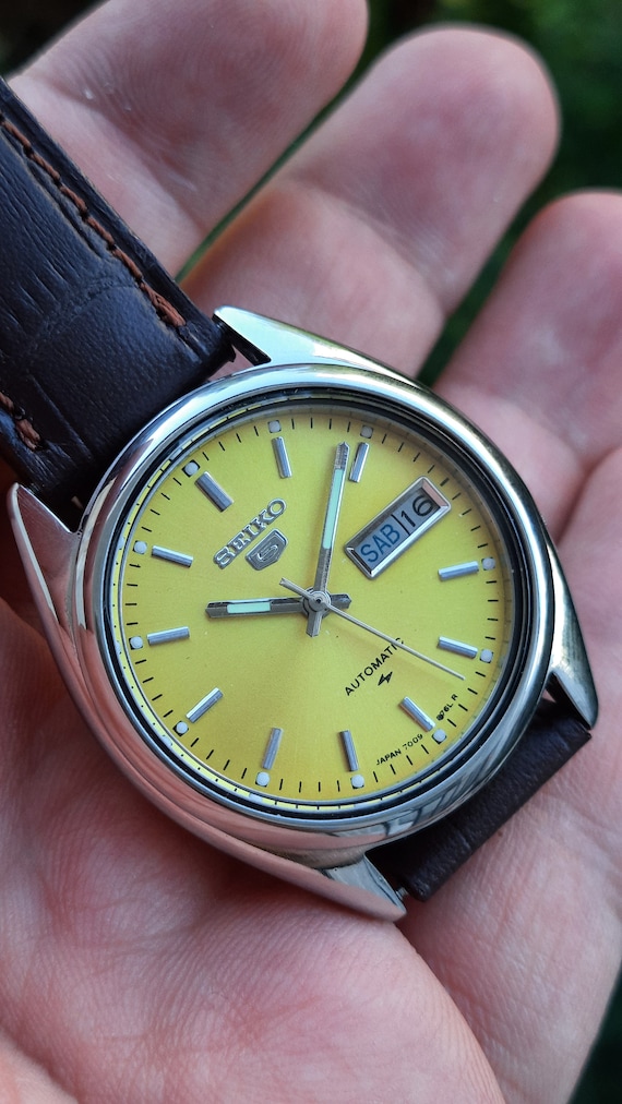 Seiko 5 yellow - Gem