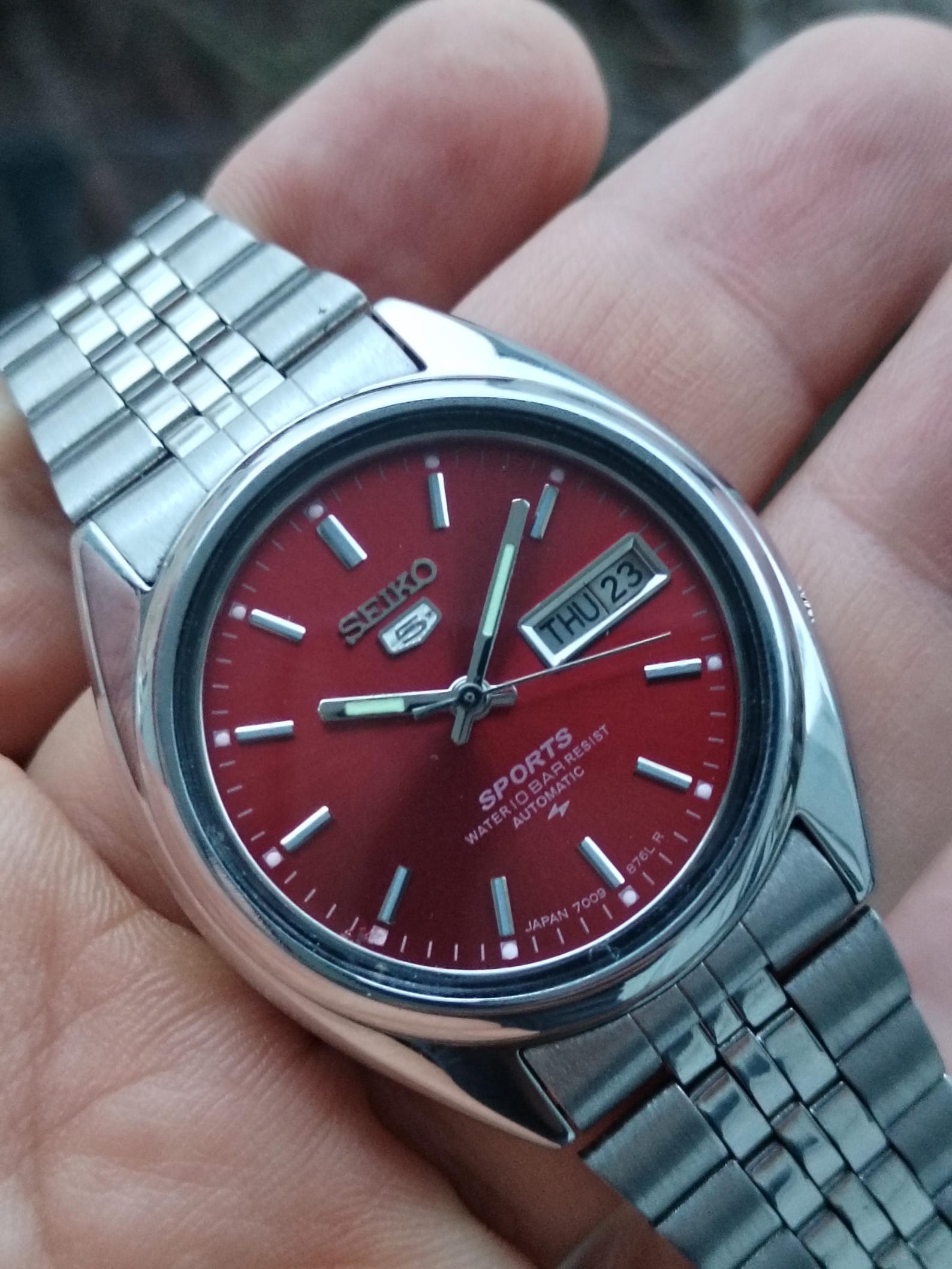 Vintage Seiko Automatic 7009 Caliber Red Dial Mens Watch - Etsy