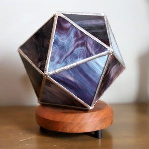 Stained Glass D20 Lamp - Etsy