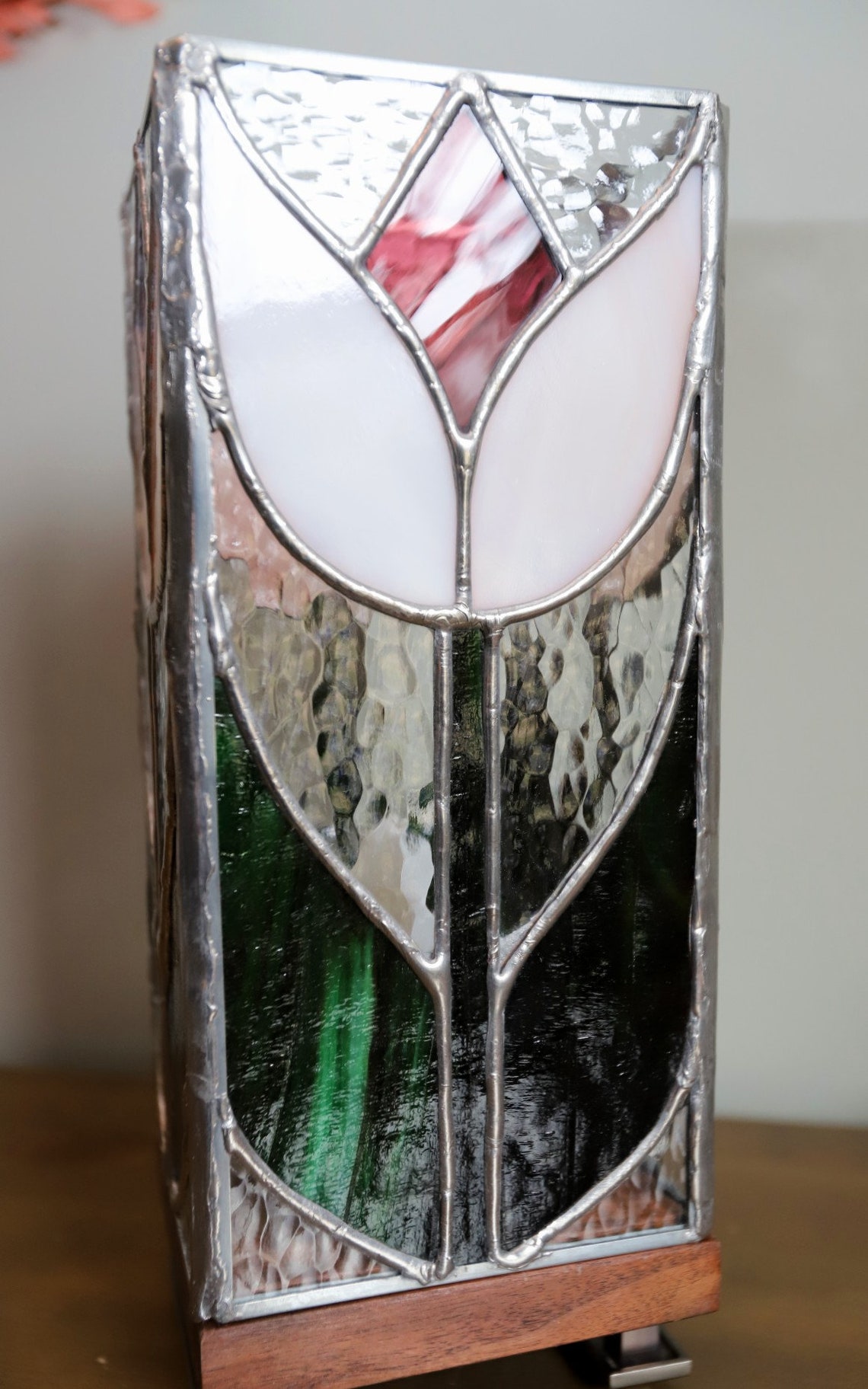 Stained Glass Tulip Lamp - Etsy