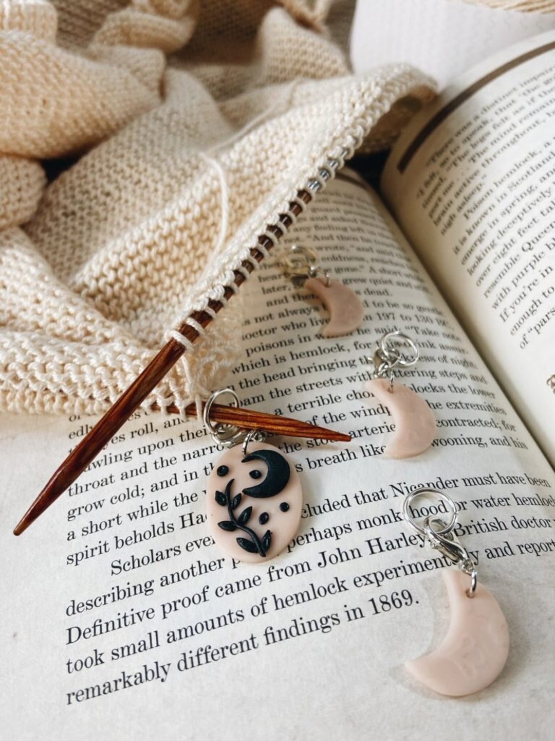 Winter Moon Inverted Stitch Marker/progress Keeper SET - Etsy