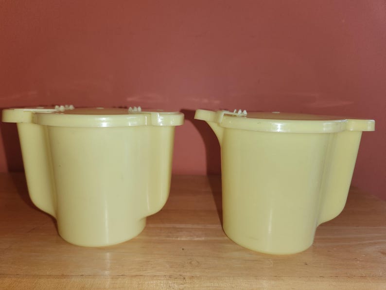 Vintage Flip Top Yellow Color Sugar and Creamer Tupperware Container ...