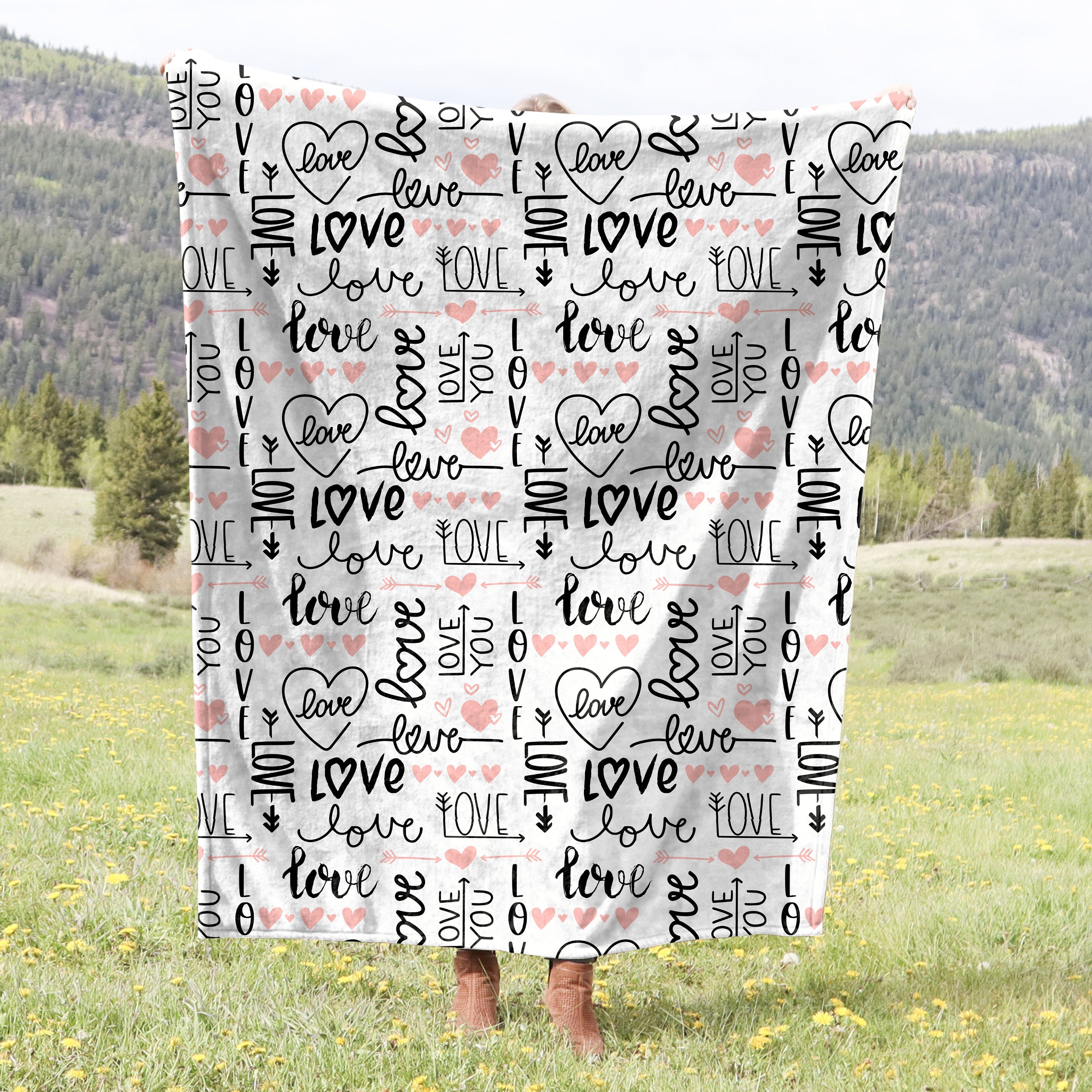 Love and Hearts Blanket, Valentines Day Gift for Girlfriend, Comfy Love ...