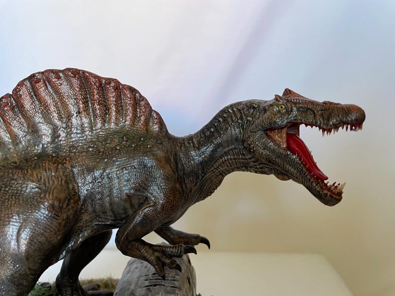 Spinosaurus Diorama - Etsy