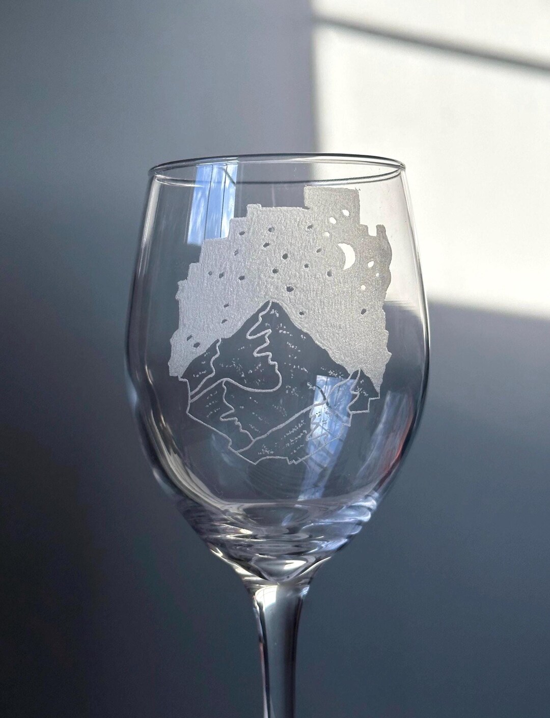 Engraved Adirondack Park Outline Wine Glasses | Adirondack Wine Glasses ...
