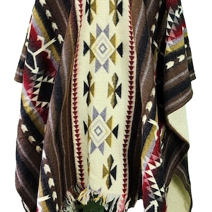 Alpaca World | Alpaca Ponchos for Men and Women | Handmade With the ...