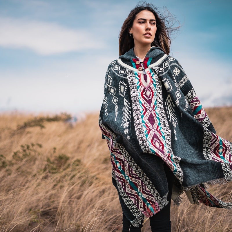 Peruvian Poncho - Etsy