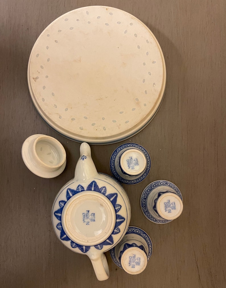 Vintage Miniature Chinese Blue & White Rice Eyes Porcelain Teapot, Cups ...