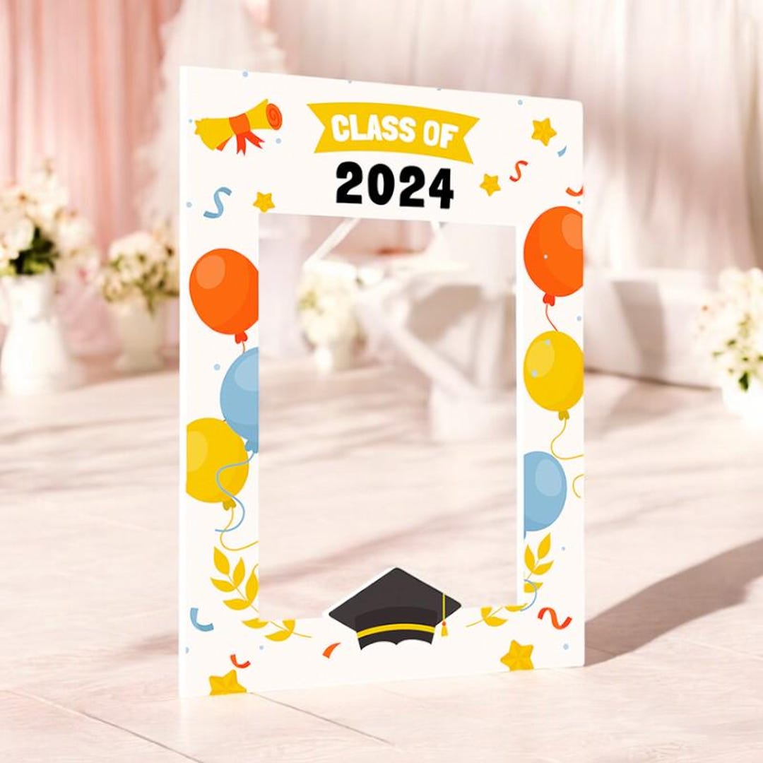 Graduation Selfie Frame: Class of 2026 Party Photo Prop - Etsy UK