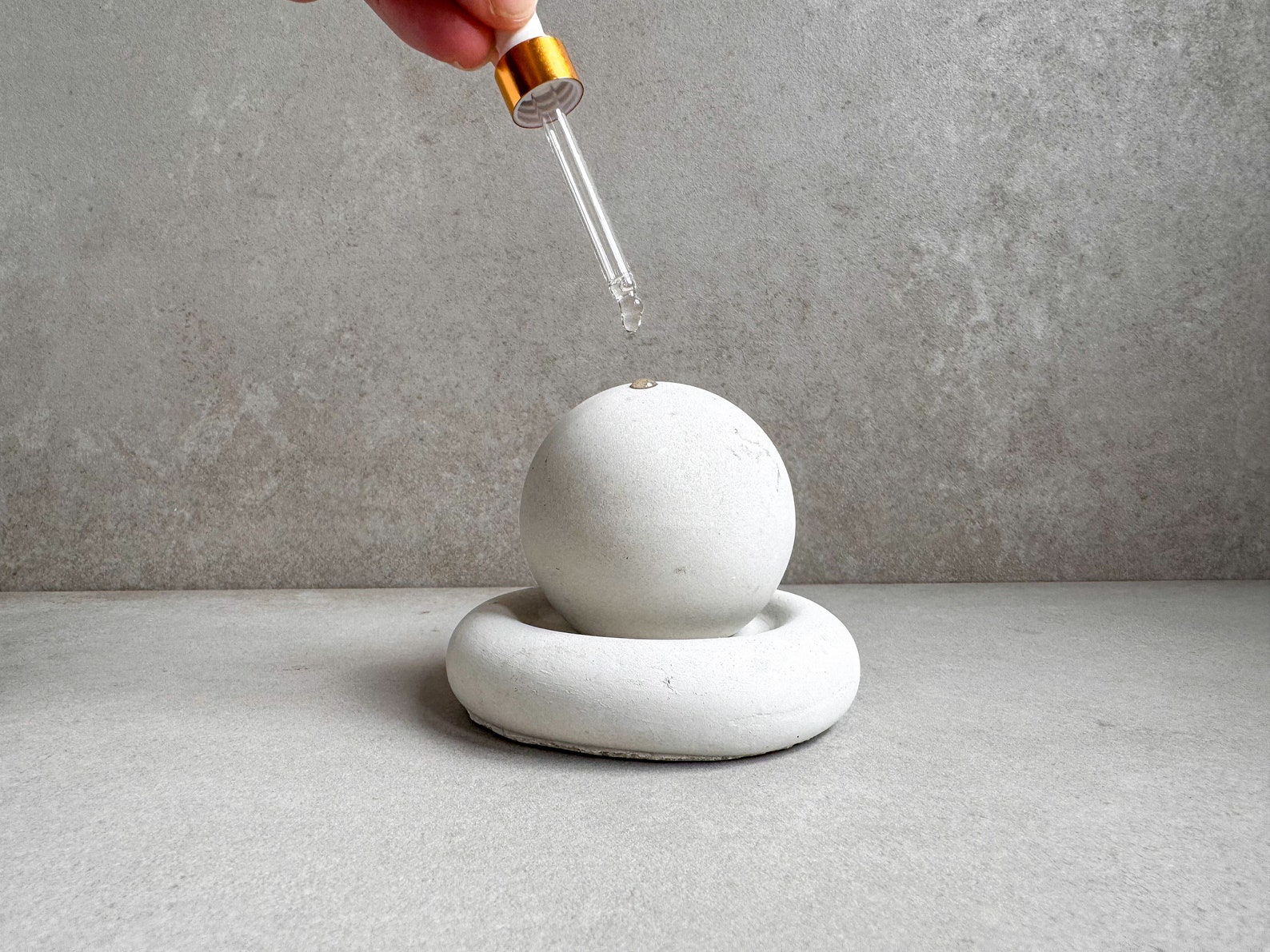 Concrete Essential Oil Diffuser, Aromatherapy Sphere, Passive Dome ...
