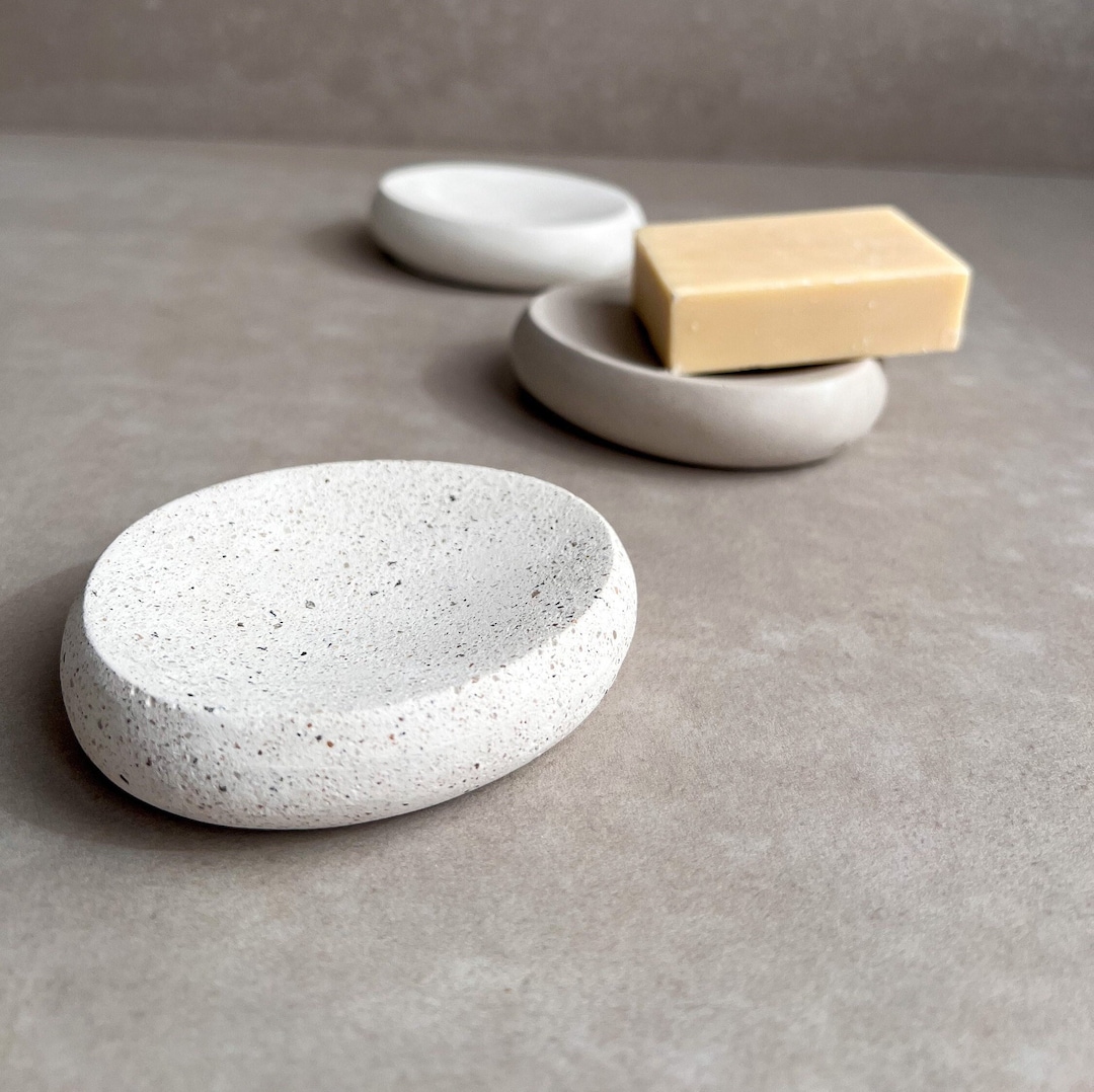PEBBLE Concrete Soap Dish, Bar Soap Holder, Handmade Soap Tray, Soap ...