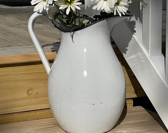 Large Antique Enamelware Pitcher, Vintage Enamelware Pitcher, White ... Large Antique Enamelware Pitcher, Vintage Enamelware Pitcher, White ...