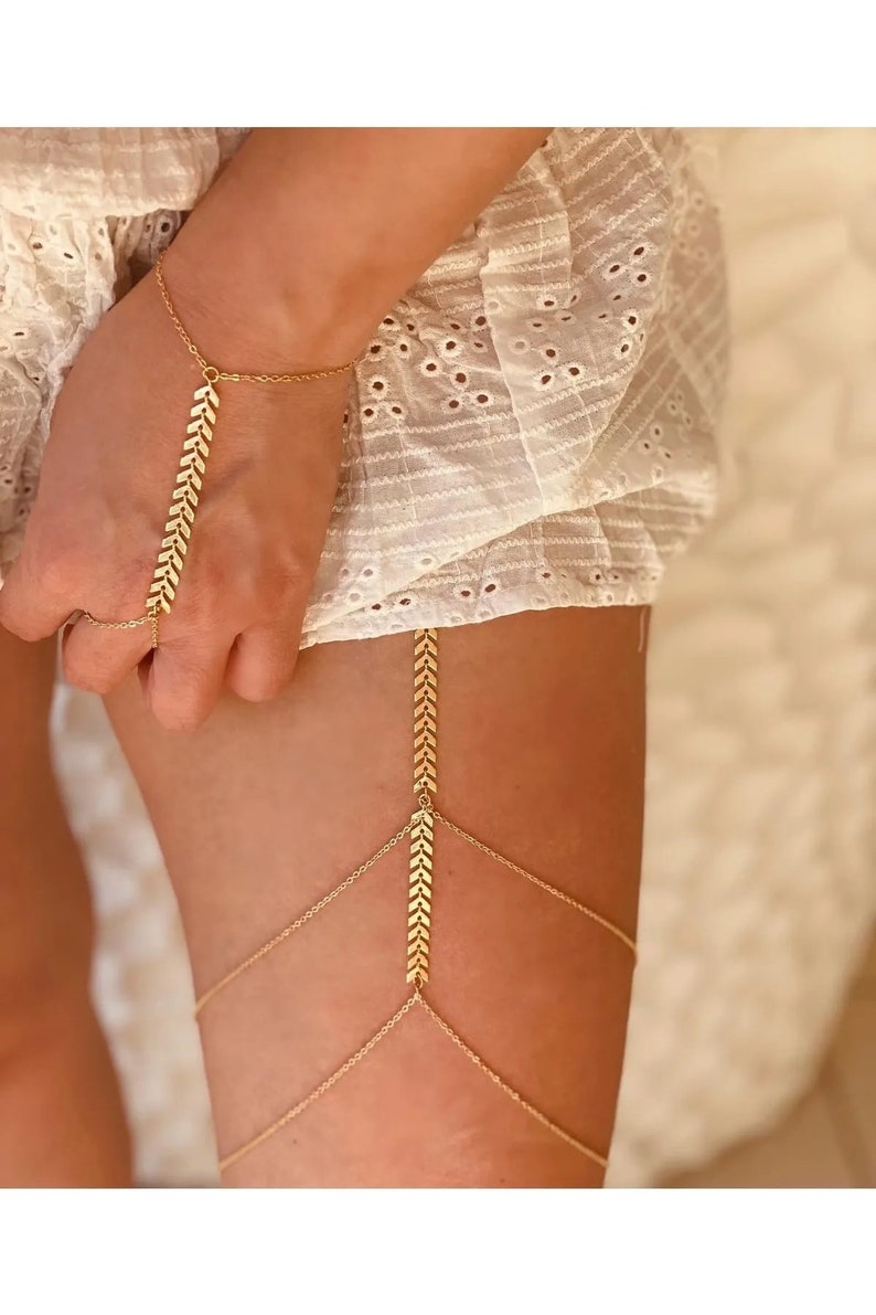 Hand Chain and Leg Jewelry, Gold Plated Body Jewelry, Bikini Body ...