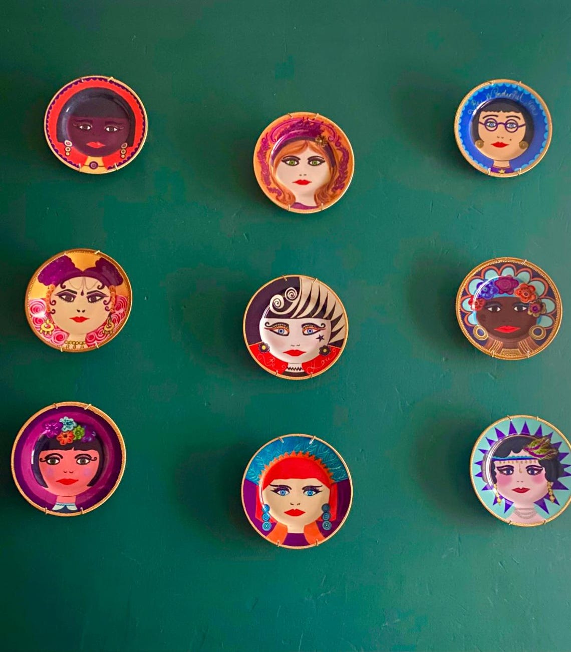 DORIS - Decorative Plates, Quirky, Groovy, Unusual, Faces, Colourful ...