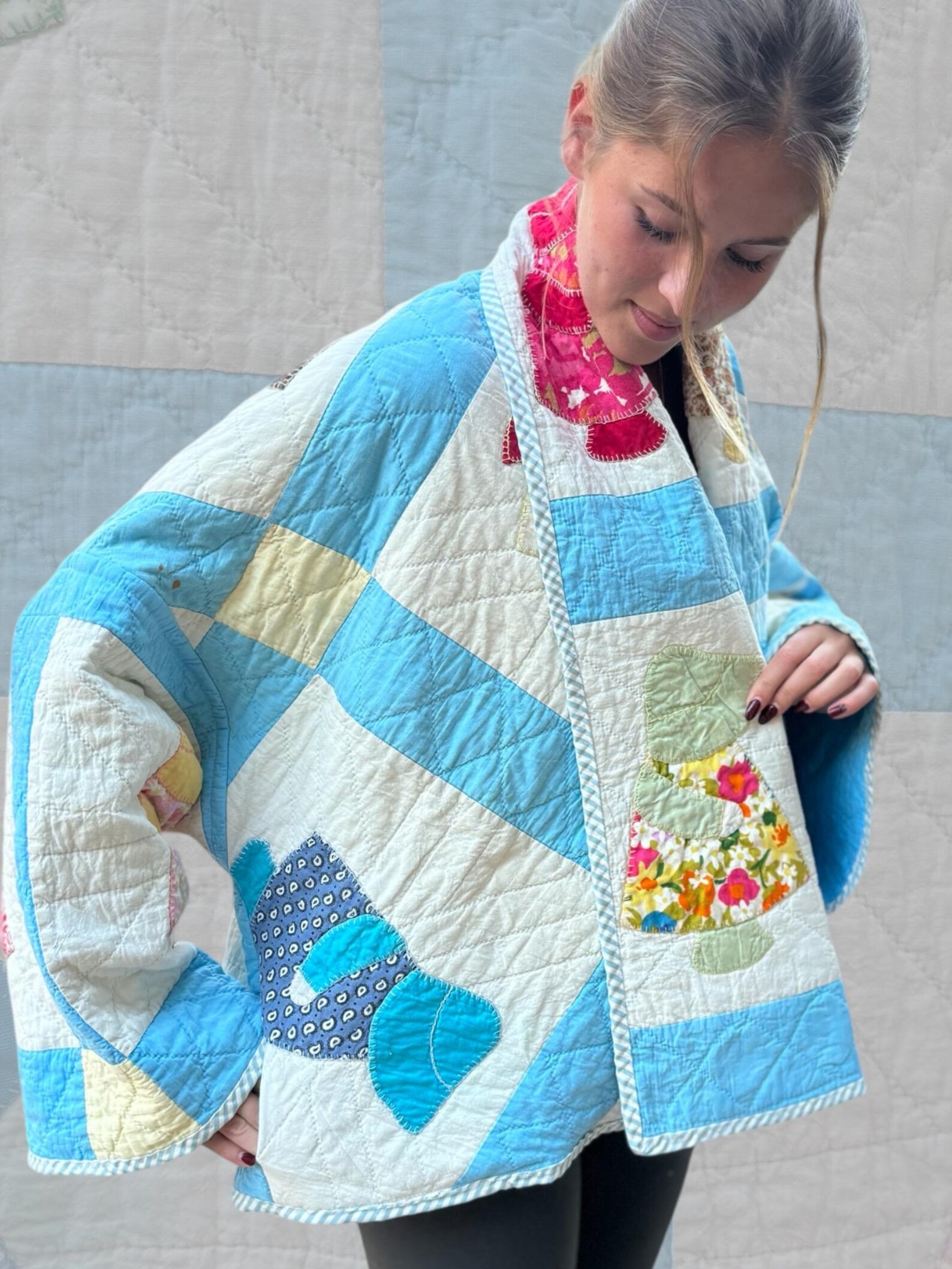 Reversible Quilted Jacket With a sun Bonnet Sue Pattern in the heather ...