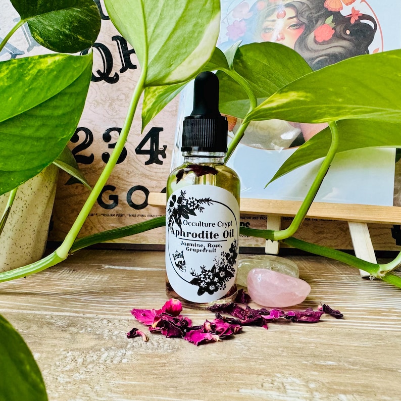 Aphrodite Oil | Goddess Aphrodite Devotional Oil | Witch's Altar Oils ...