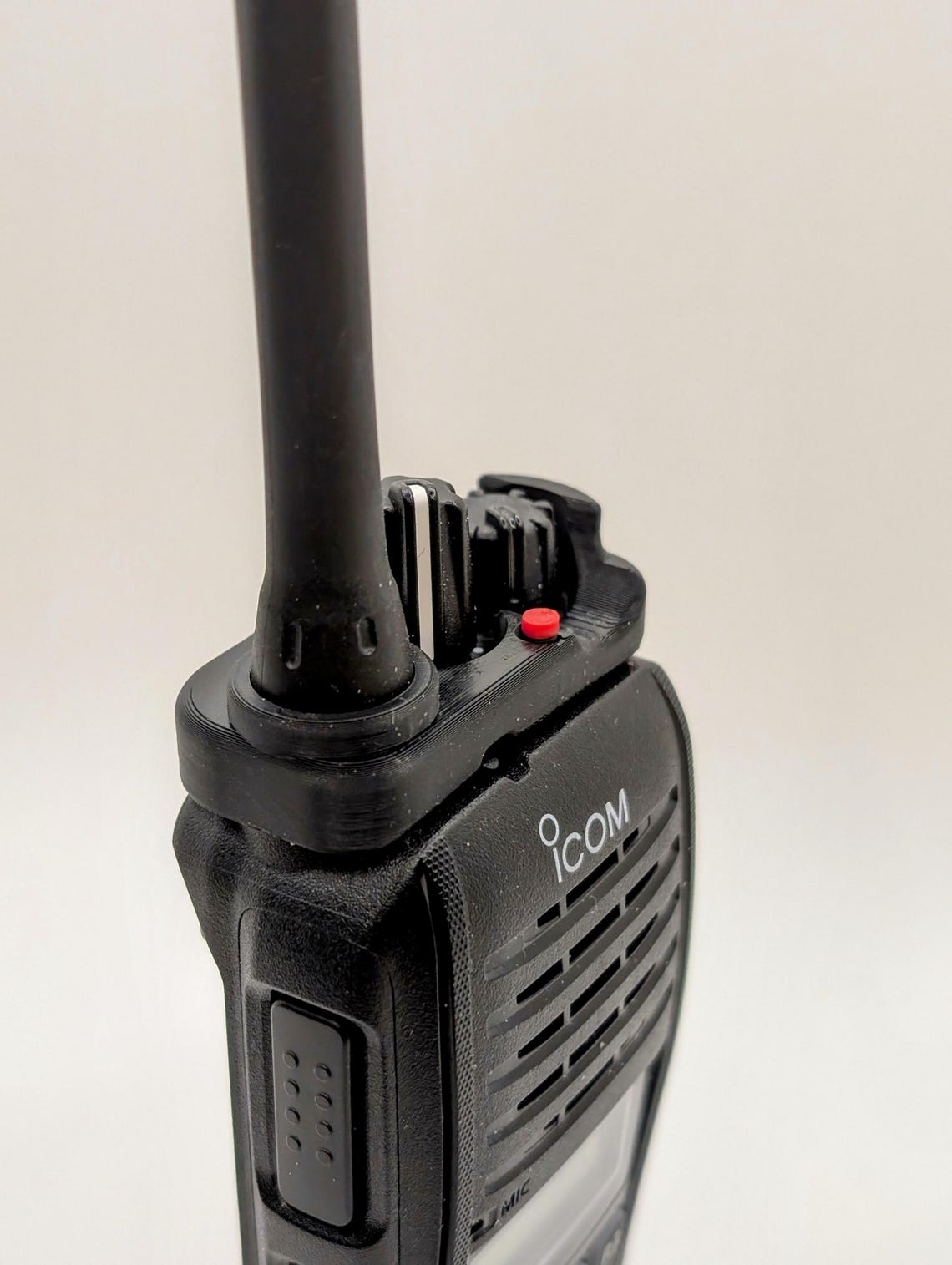 The Knob Blocker - Portable Radio Guard Preventing Volume + Channel ...