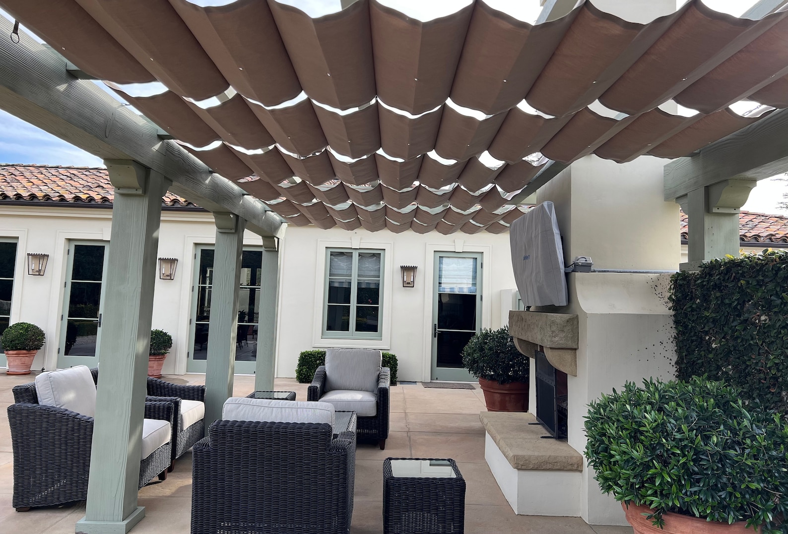 Custom Retractable Wave Pergola Canopy Kit 10 X 20 Patio Shade Cover ...