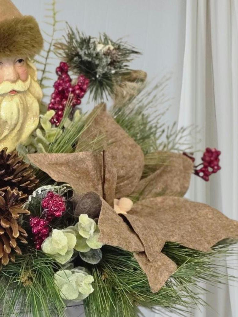 Rustic Santa Christmas Centerpiece: Farmhouse Floral Arrangement - Etsy