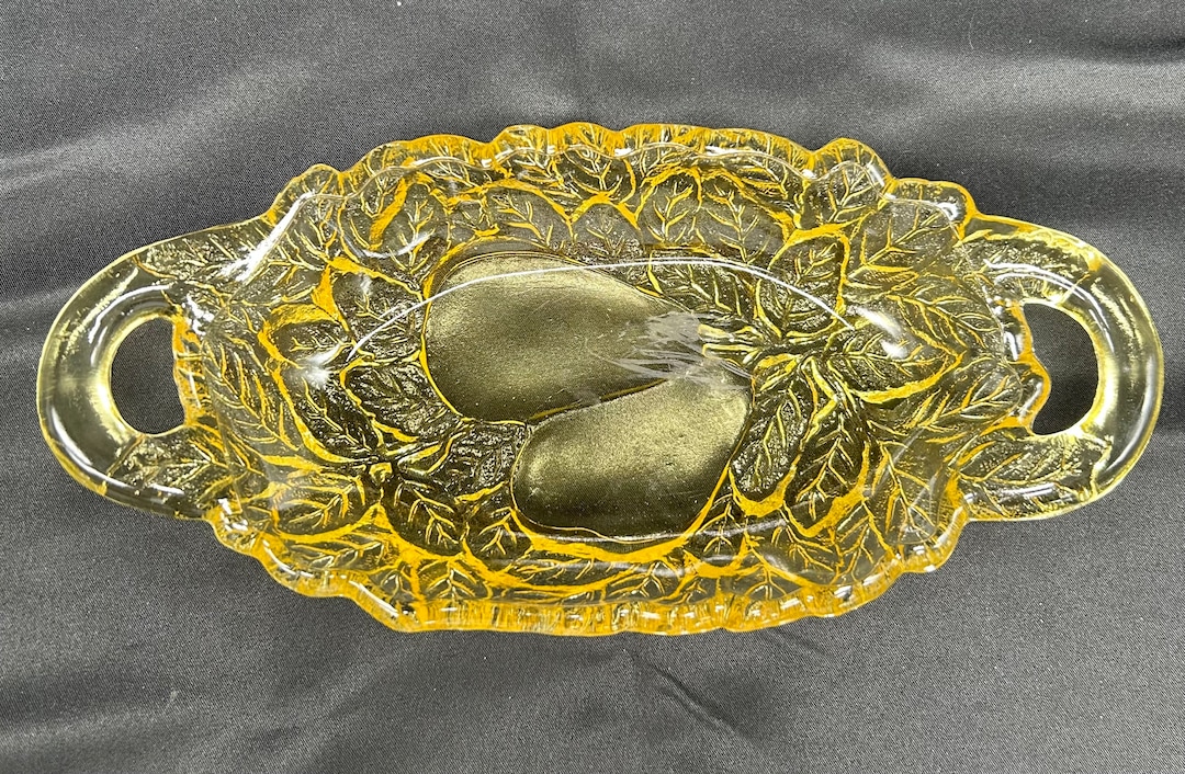 Vintage Tiara Indiana Glass Yellow Mist Sweet Pear Oval Candy / Relish ...