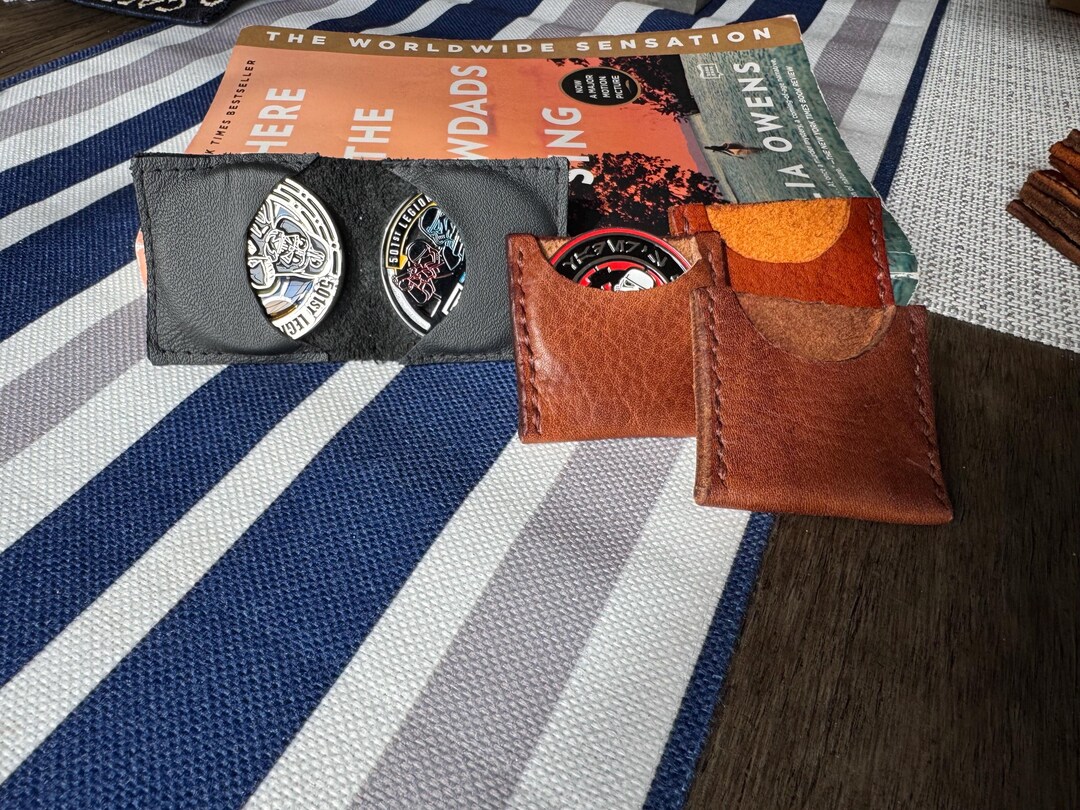 Leather Challenge Coin Holder - Etsy