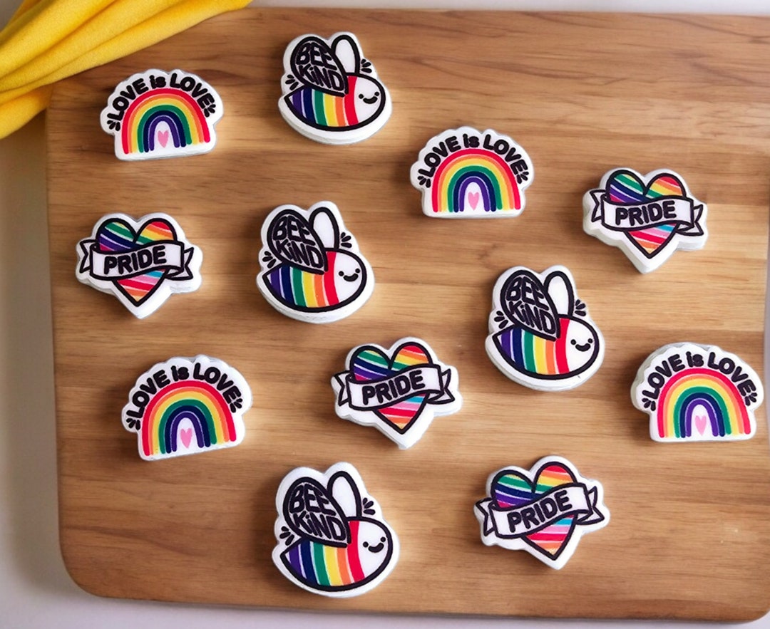 PRIDE ASSORTMENT Edible Sweet Decorations, Love is Love, Bee Kind ...