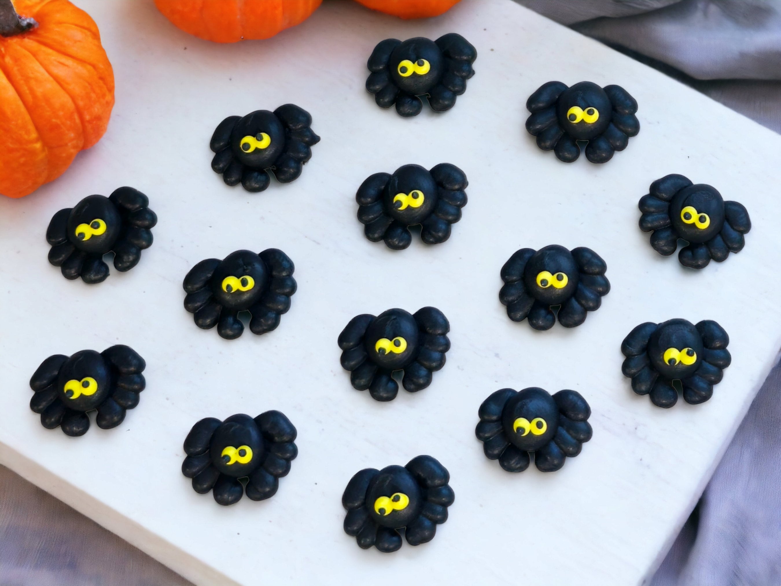 Edible Spider Royal Icing Decorations Halloween Cupcake - Etsy