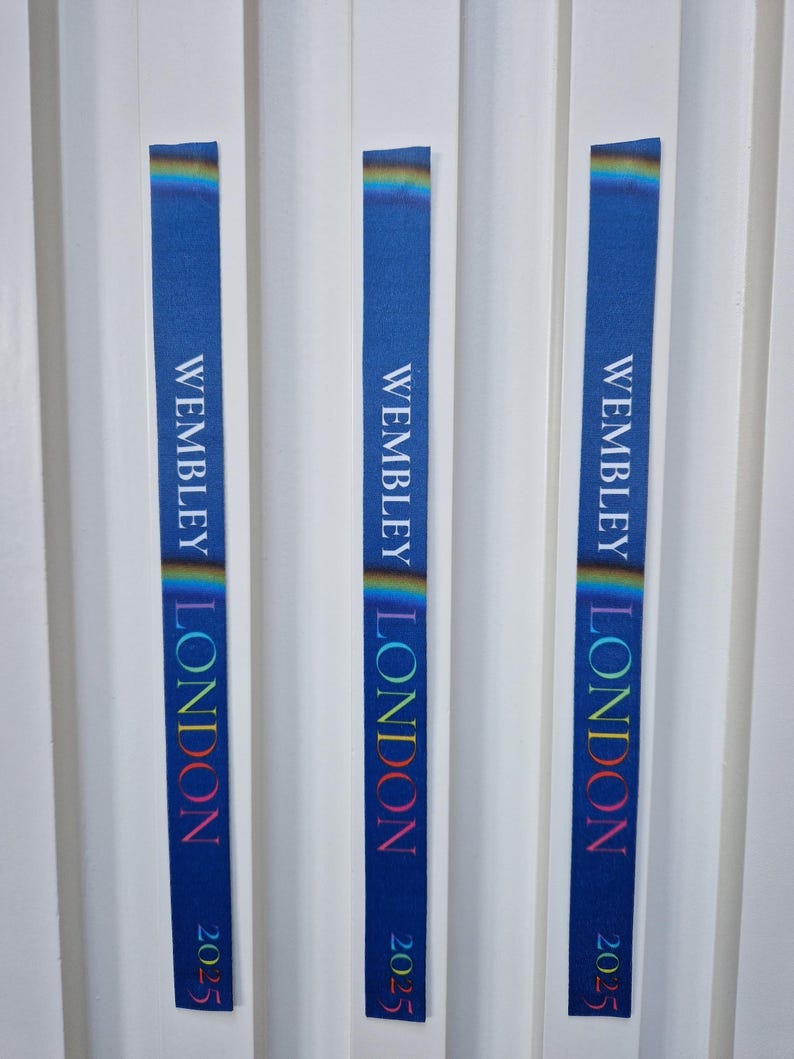 Wembley Hull Inspired Wristband Wembley Wristband Hull Wristband ...