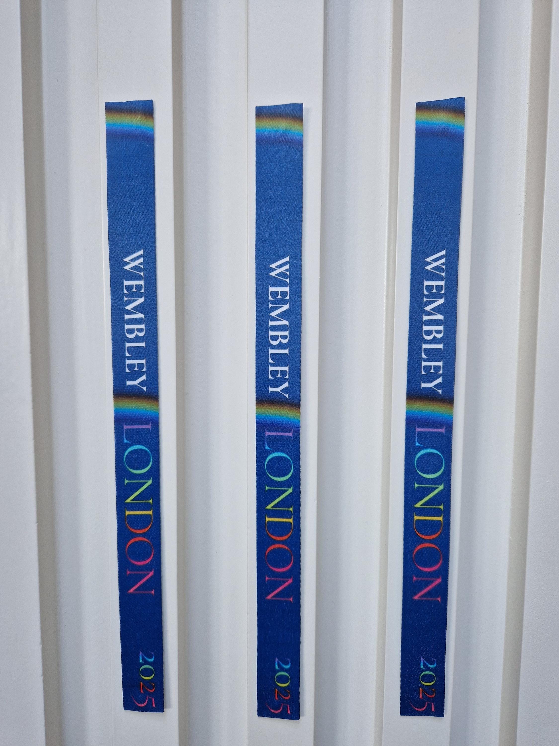 Wembley Hull Inspired Wristband Wembley Wristband Hull Wristband ...