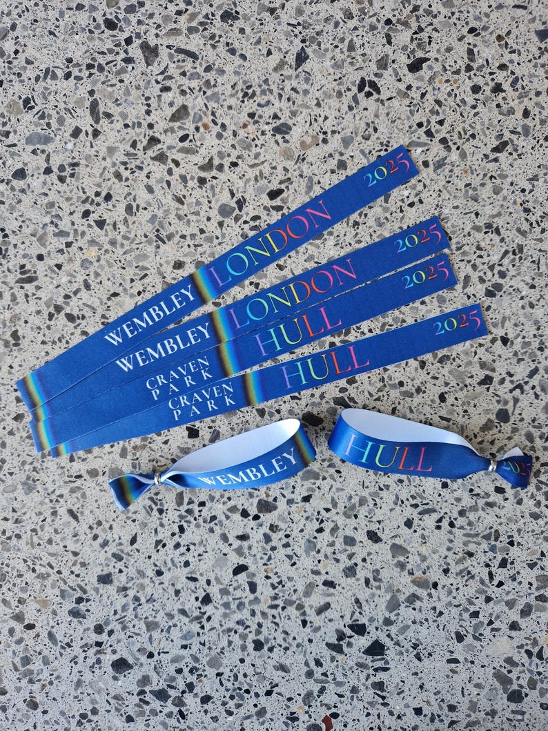 Wembley Hull Inspired Wristband Wembley Wristband Hull Wristband ...