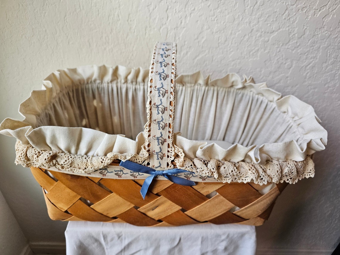 Duck Basket With Handle Cottagecore Decor Vintage Picnic Basket With ...